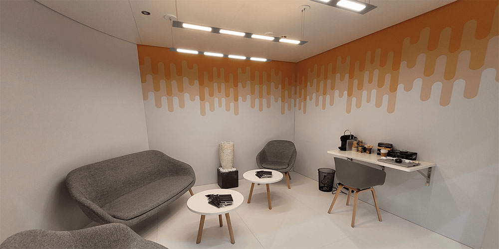 light-building-2022-experiences-oled-lighting-at-oledworks-booth